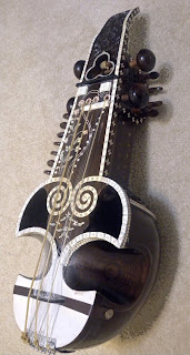 Sikh Instruments: Saranda - The Blessing of the Soul