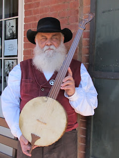 For the Love of History: My Great Banjo Adventure or How I Crafted a ...