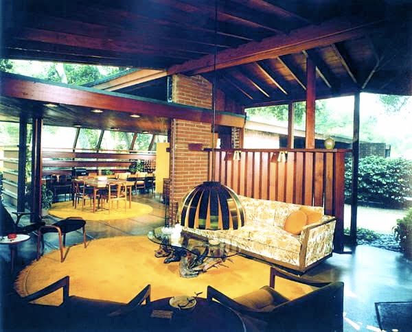 make my funk the pea-funk: A Single Man House