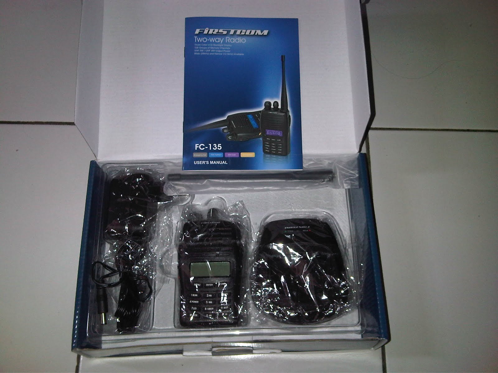 TX Radio &TV: HT Firstcom FC-135