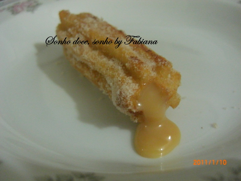 Sonho doce, sonho: CHURROS RECHEADOS COM DOCE DE LEITE