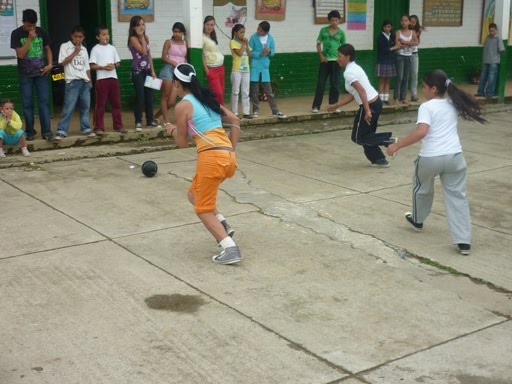 INSTITUCIÓN EDUCATIVA EL LIMÓN: Campeonato de Microfútbol