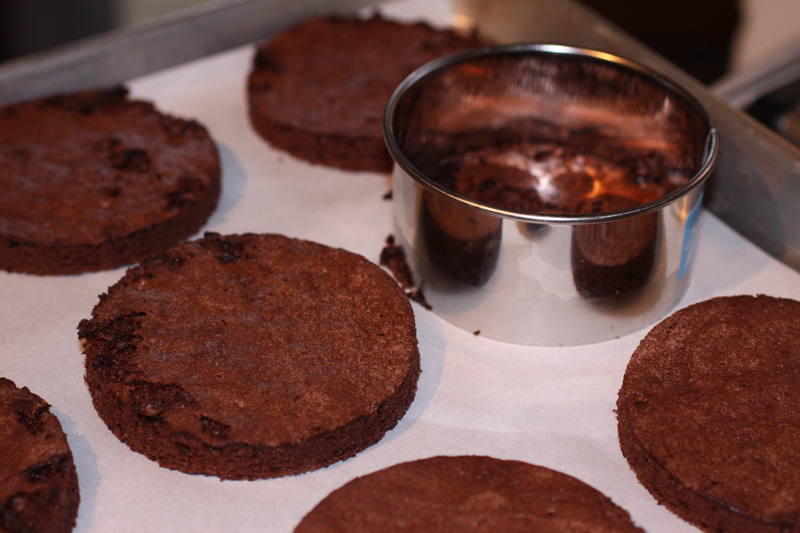 Seattle Pastry Girl: Faubourg Pave-Chocolate Caramel Cake to Thank all ...