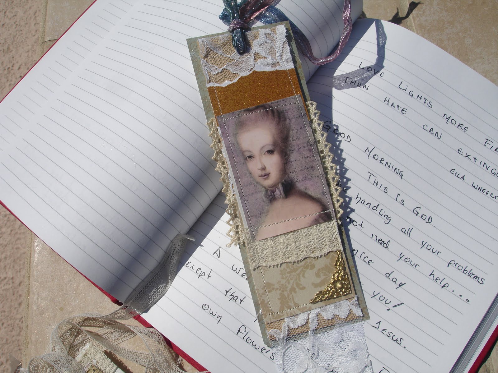 MAGIC MOONLIGHT STUDIO: Marie Antoinette Bookmark!