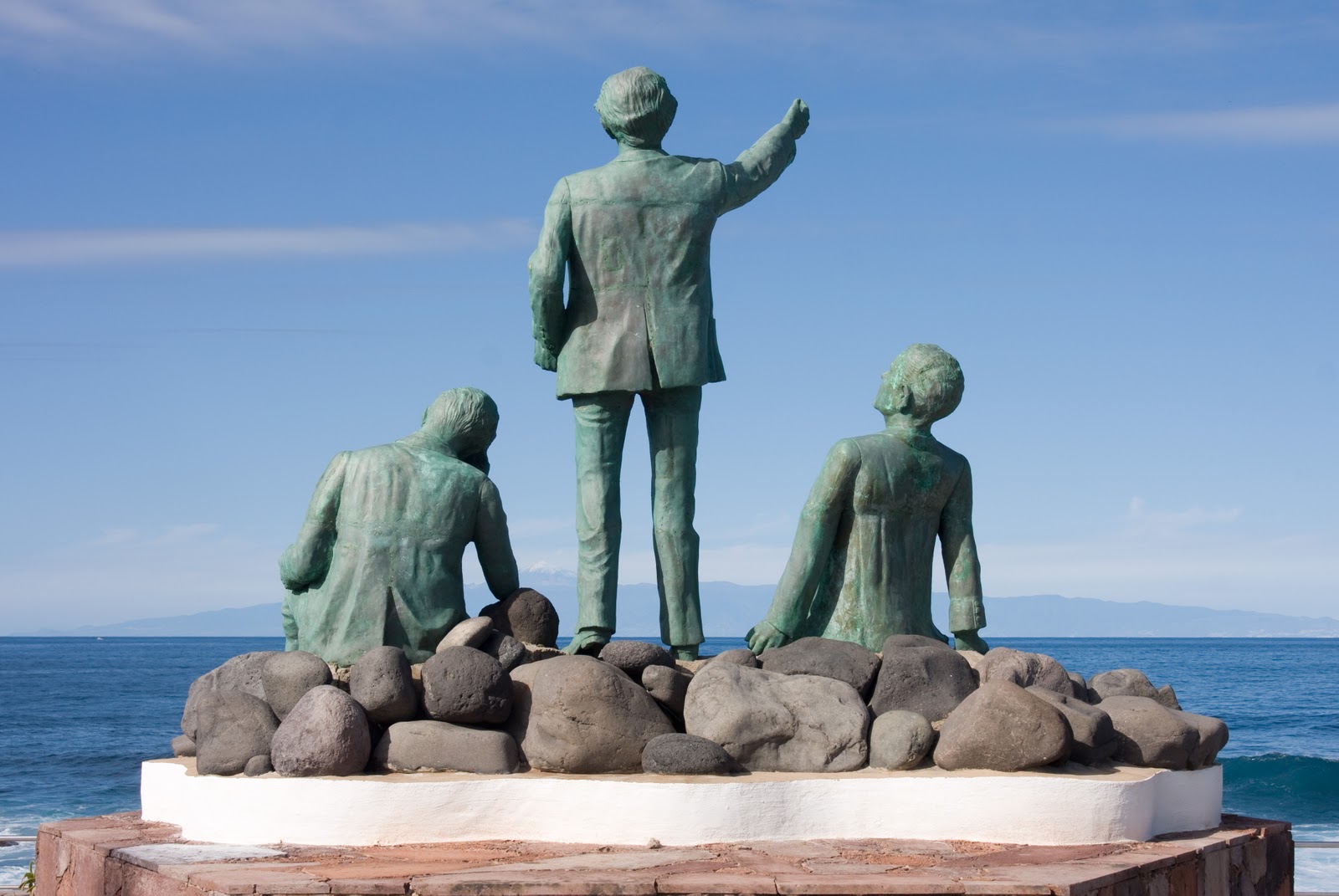 Esculturas Gran Canaria: Monumento a los Poetas, Alonso Quesada, Tomas ...