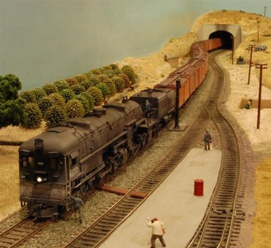 Southern Pacific Railroad: Modeling The SP / Cab Forward