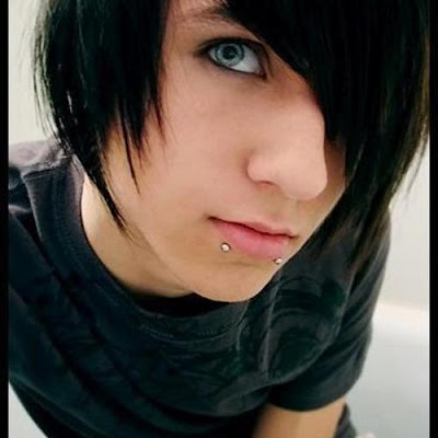 O mundo de bem com os Emos: para a alegria das emo girls, eis ai fotos ...