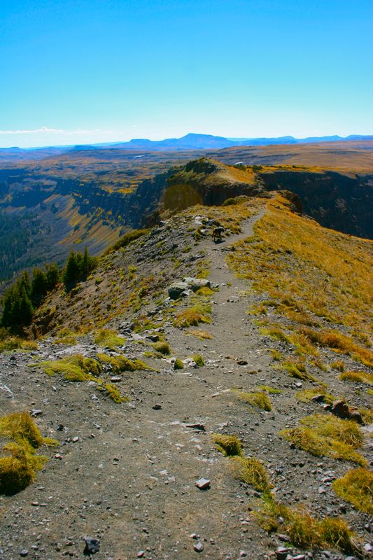Colorado Lifestyle: Devils Causeway Hike