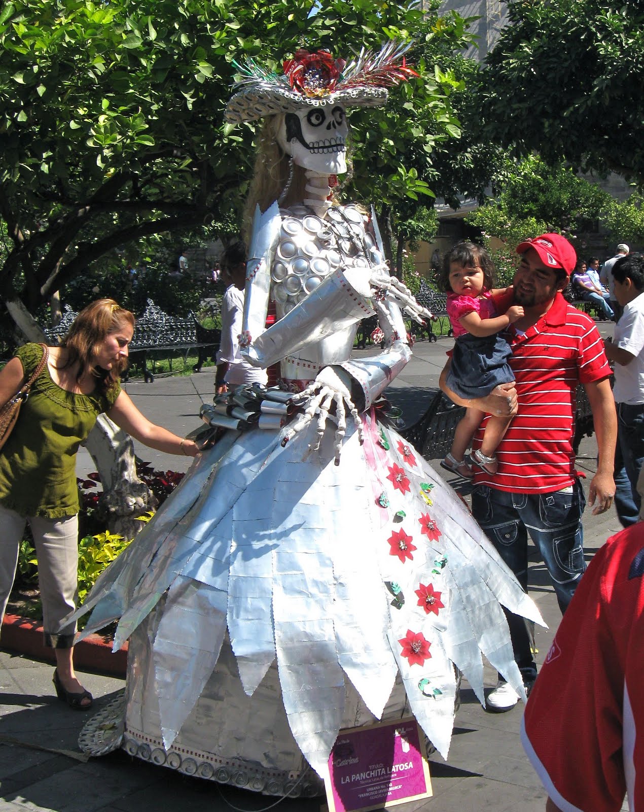 Breiner on the road: The Elegant Dead: Mexico´s catrina tradition