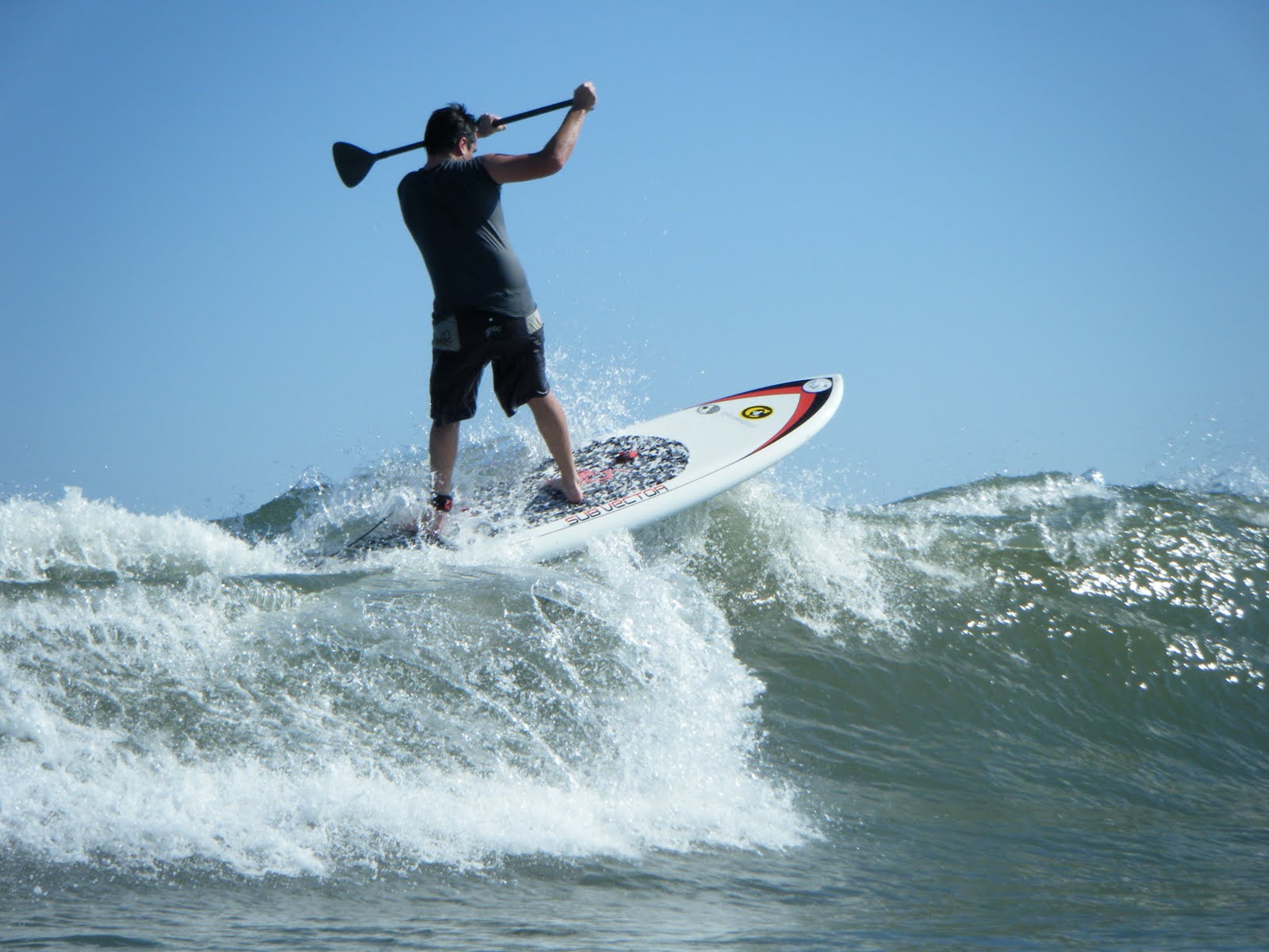 Atlantic Paddle Surfing: Today at Singleton Beach Igor waves