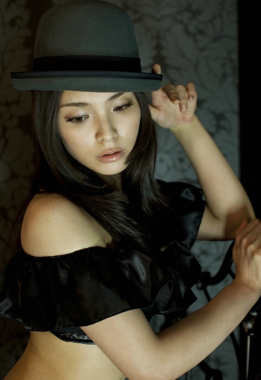 Idol Group Akimoto Sayaka Photo Gallery