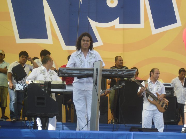 CARIBEÑOS DE GUADALUPE: CARIBEÑOS DE GUADALUPE EN PLAYA AGUA DULCE ...