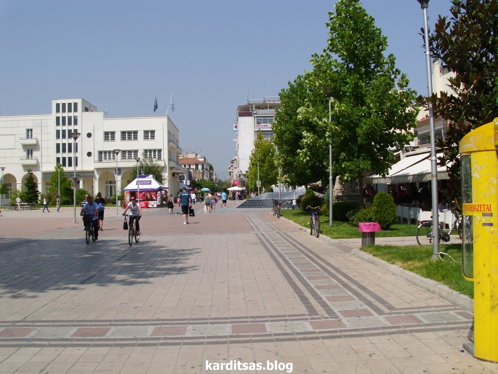 TESTS: Photos-Email