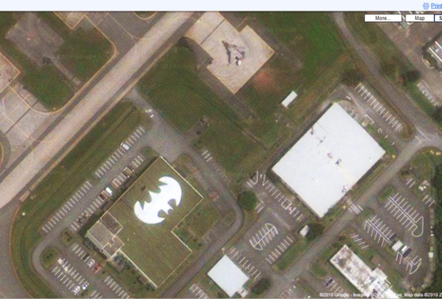 Google Maps Discovers Batman Symbol | Cre8tivFacts