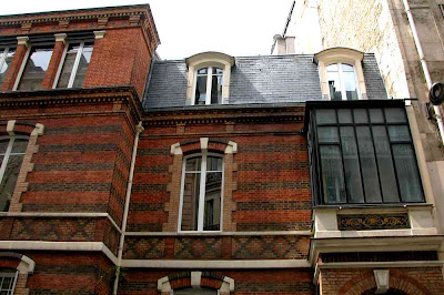 PARIS ARCHITECTURE: RUE LAURISTON