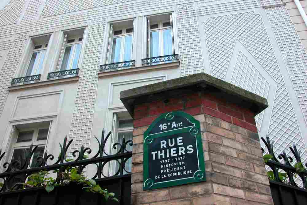 PARIS ARCHITECTURE: RUE SPONTINI