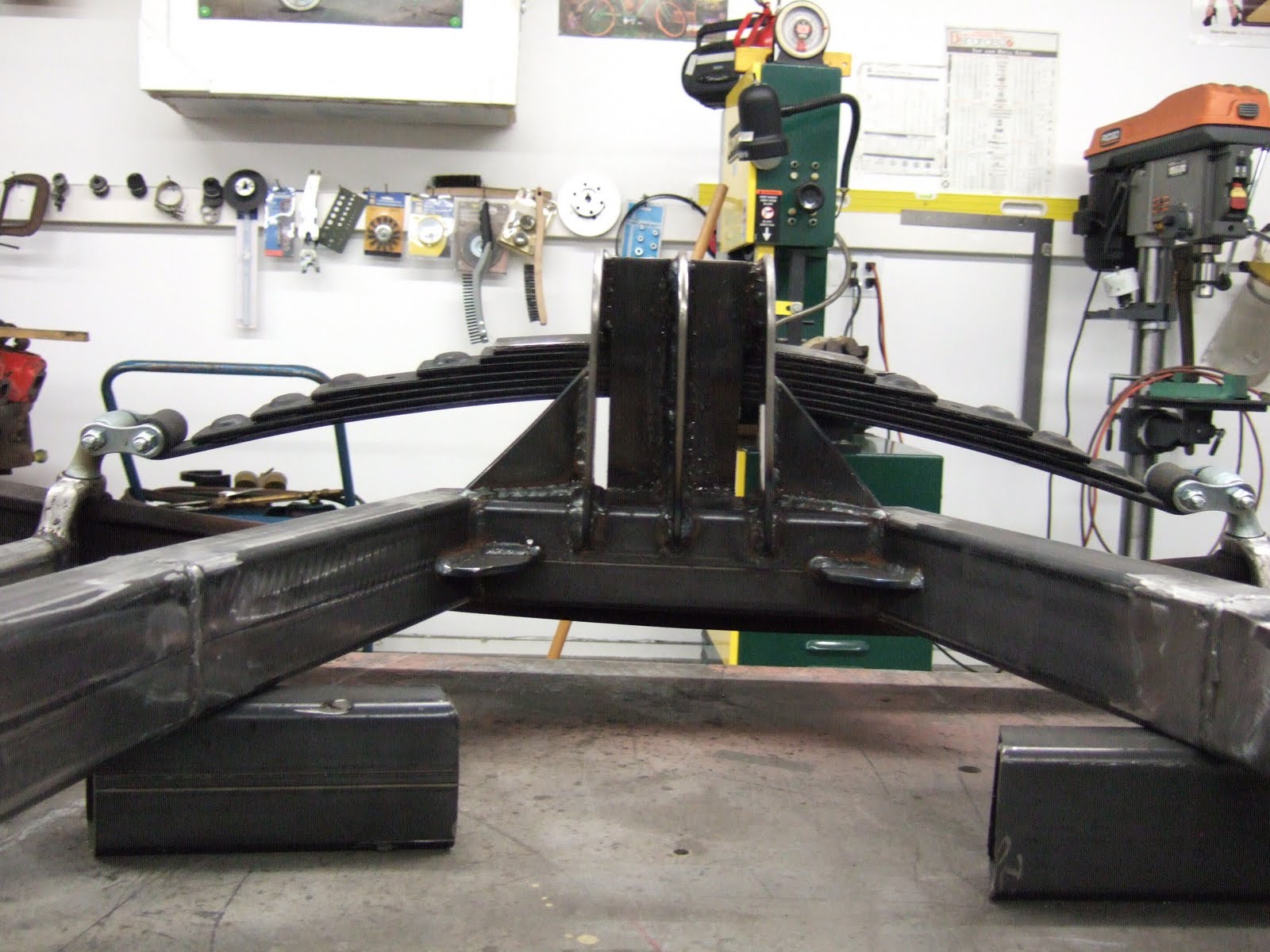 Candy's Hot Rod Supply: Land Speed Car - Frame Build Underway