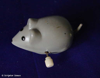 RAMBLES FROM MY CHAIR: The story of a Clockwork Mouse