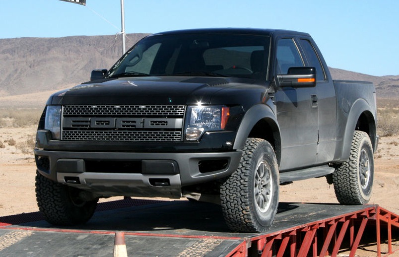 Ford 2010 Raptor: Desember 2011