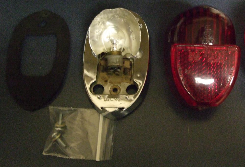 Triumph Spitfire Adventure: Turn Lights