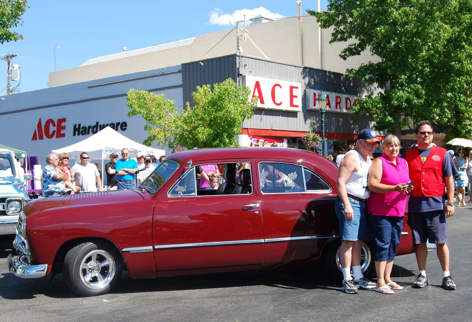 MT SHASTA POLICE DEPARTMENT: Mt Shasta Car Show & Shine 2010