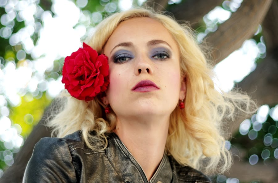 A Day In the Life Of: Model Shoot: Anna Contessa