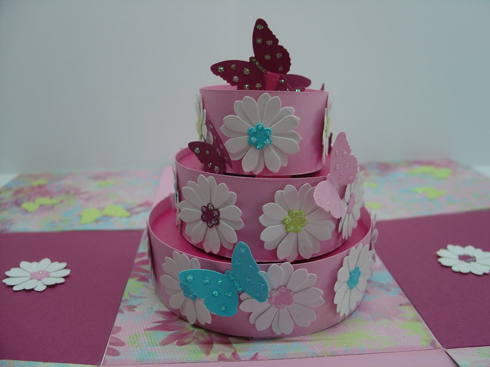Mary's Craft Room: Pop-Up Cake Birthday Card