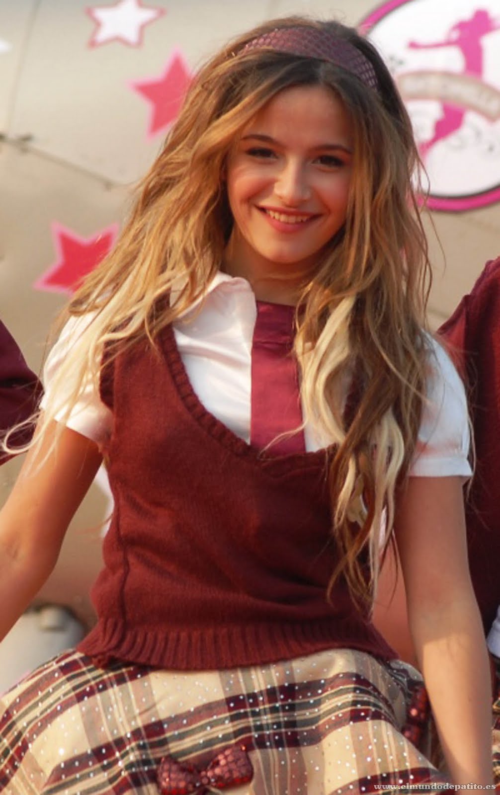 selenagomezfans: ¡Estreno de la segunda temporada de Patito Feo el 13 ...