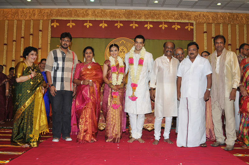 Soundarya Marriage Photos Telugu - JungleKey.in Image