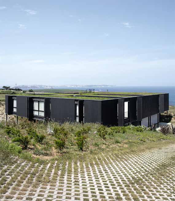 OS Beach Villa with Ocean View House Design by Nolaster | City Architect