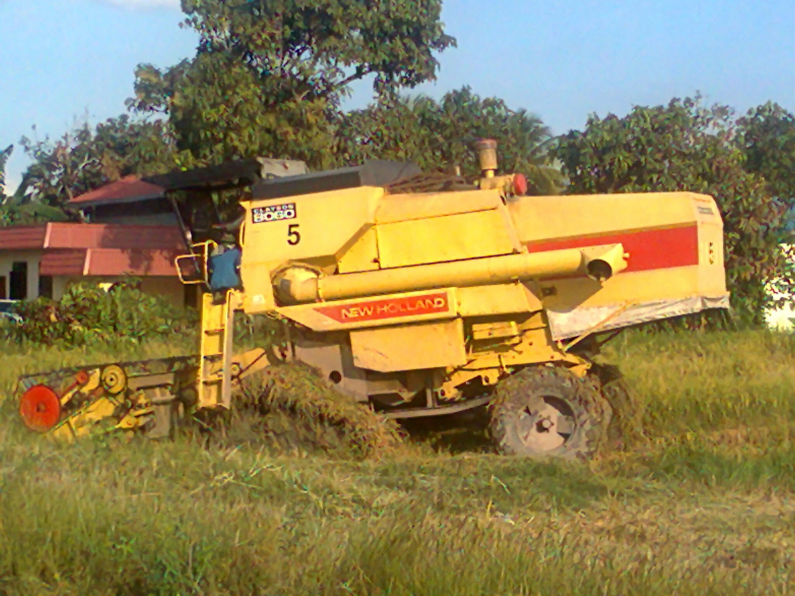 Machine World: Mesin Tuai Padi Machine World: Mesin Tuai Padi