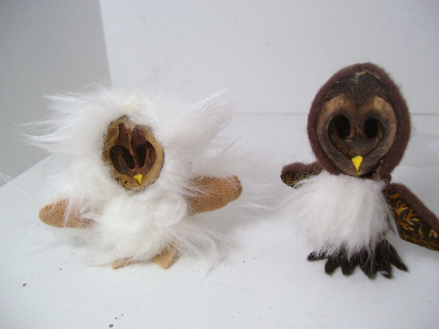 Kreating Insecurities: Walnut and Acorn Owls!