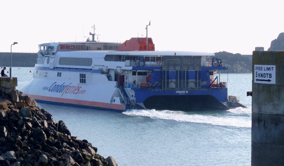 crapaudmatic: Goodbye Condor 10