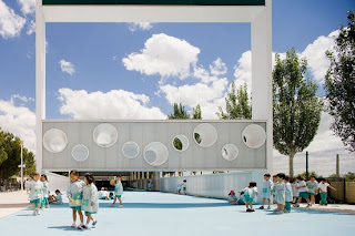 Y*U*M*M*Y: 10 Strange And Unusual Playgrounds