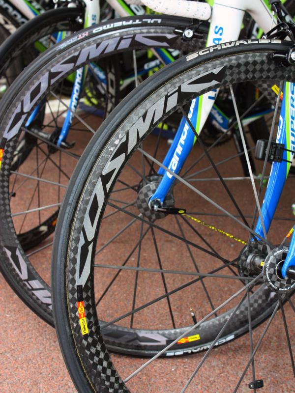 keepcycling: Pro bike: Ivan Basso's Liquigas Cannondale SuperSix Hi-Mod