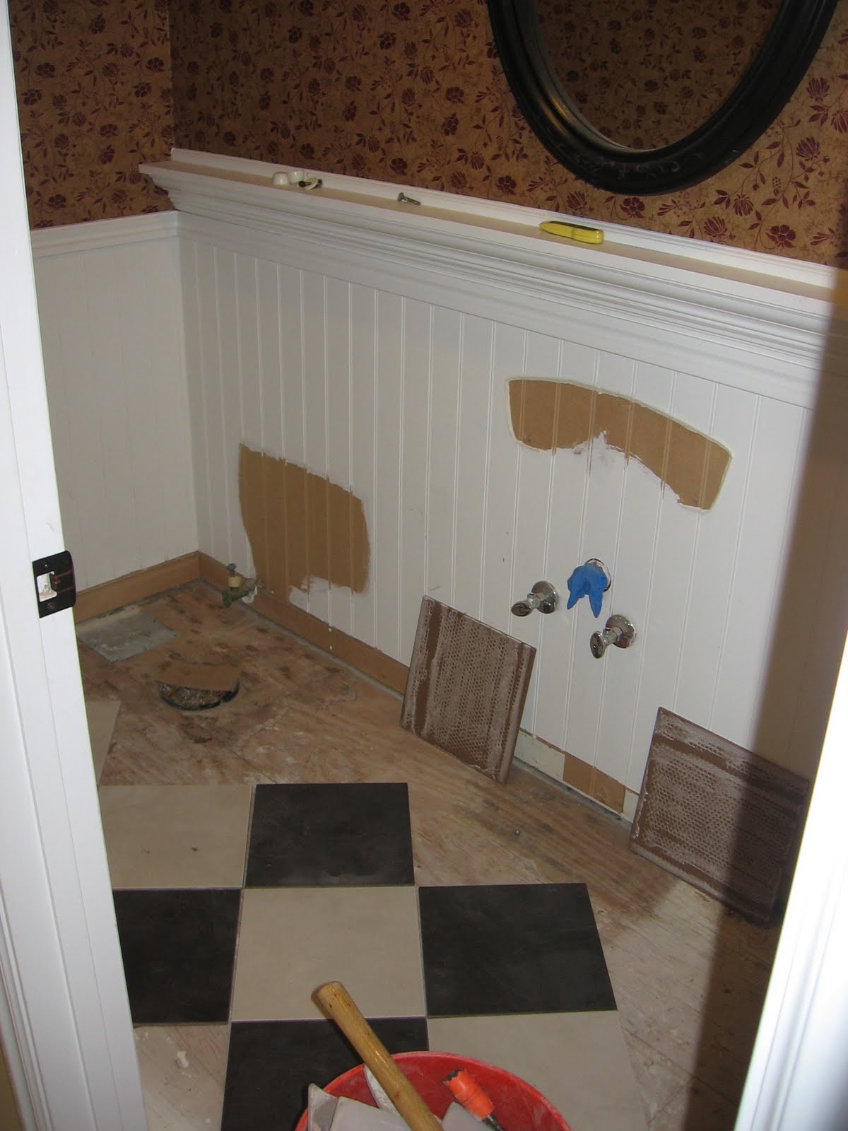 Fontaine de Bienvenue Home: Slacking on the Home Remodel Pictures