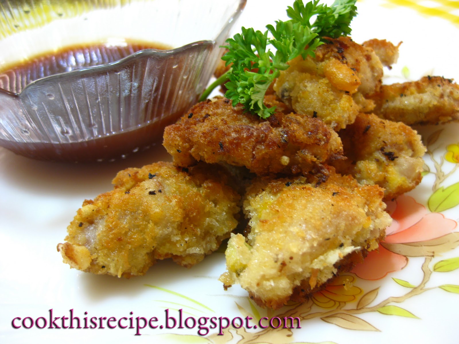 Cook this Recipe: Recipe: Chicken Nuggets with Dipping Sauce