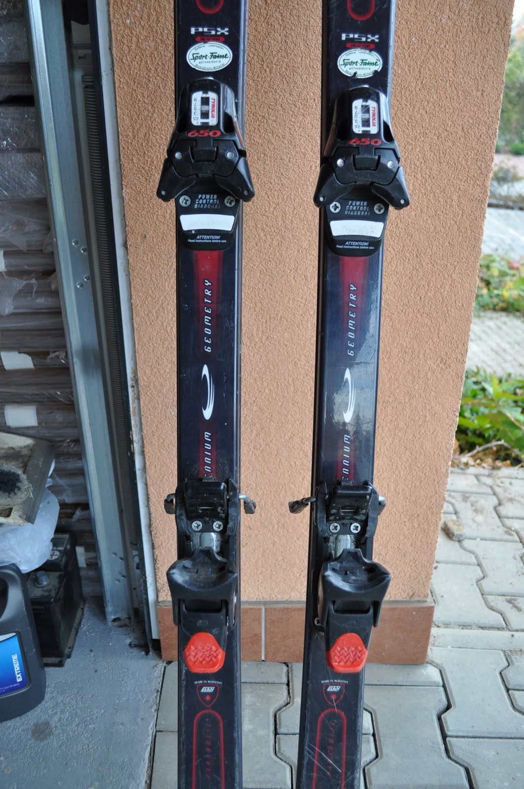 sales & shopping: Schiuri de vanzare