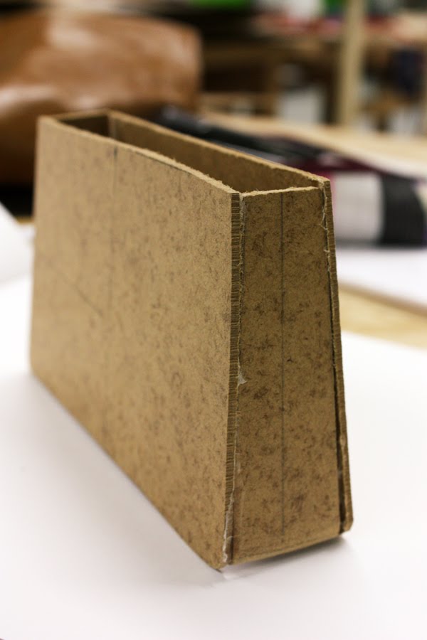 Min Jae Kim: mini MDF bag