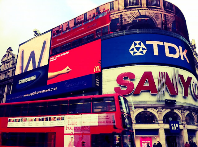 Random London Photos | A Little Further North