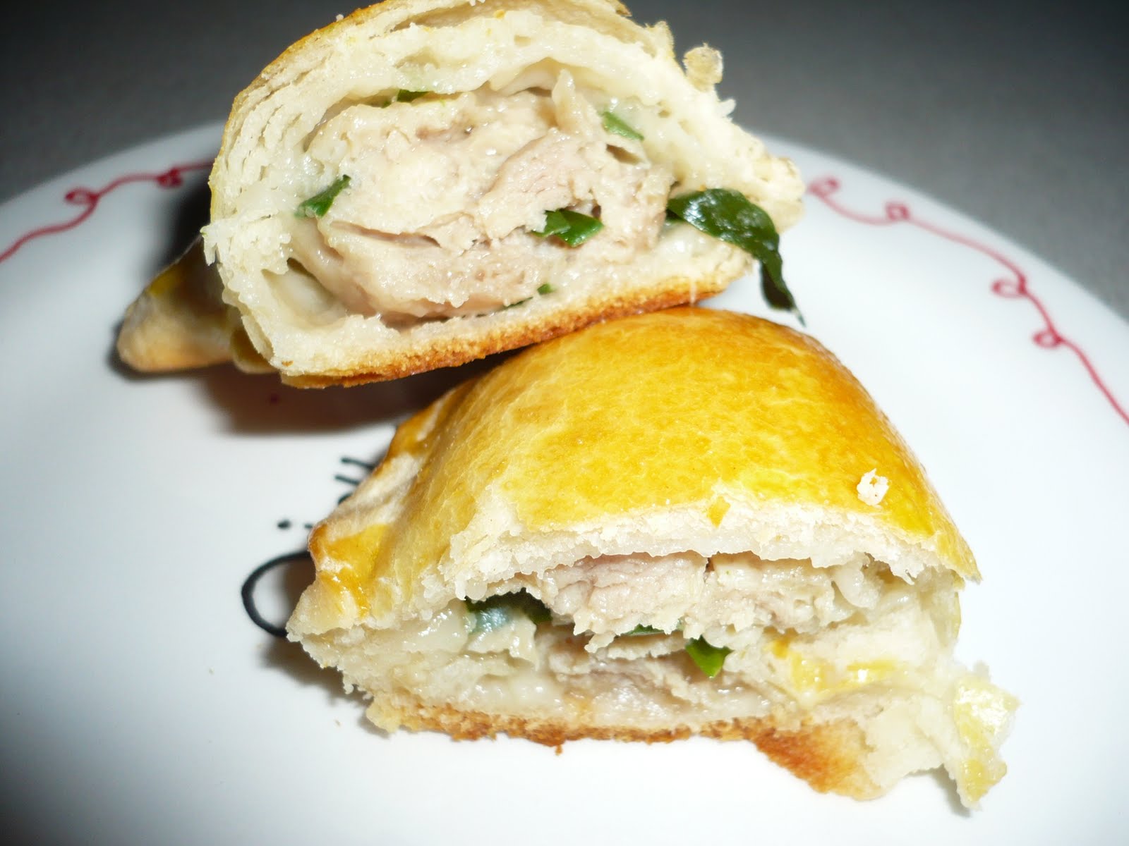 TrucVy-Zoe's Zone: Baked Chicken Chive Biscuits - Ba'nh Xe^'p He.