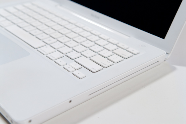 heygreenie: macbook white