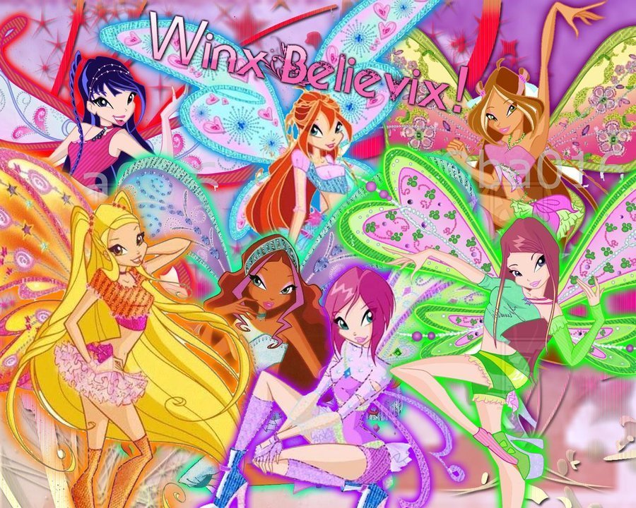 Bloom and Roxy: winx club Pictures