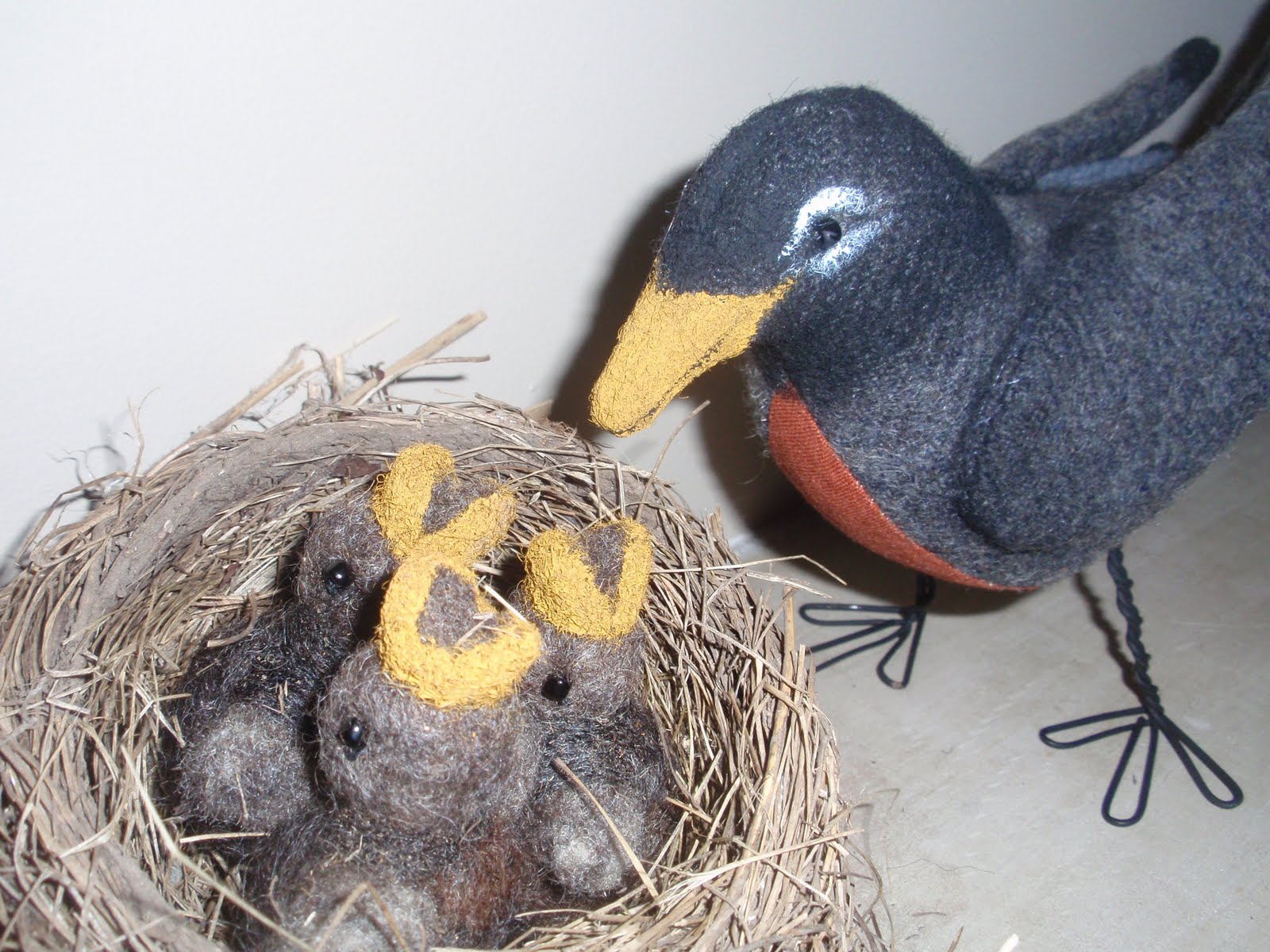 Winding Vine Wanderings: Robin Redbreast