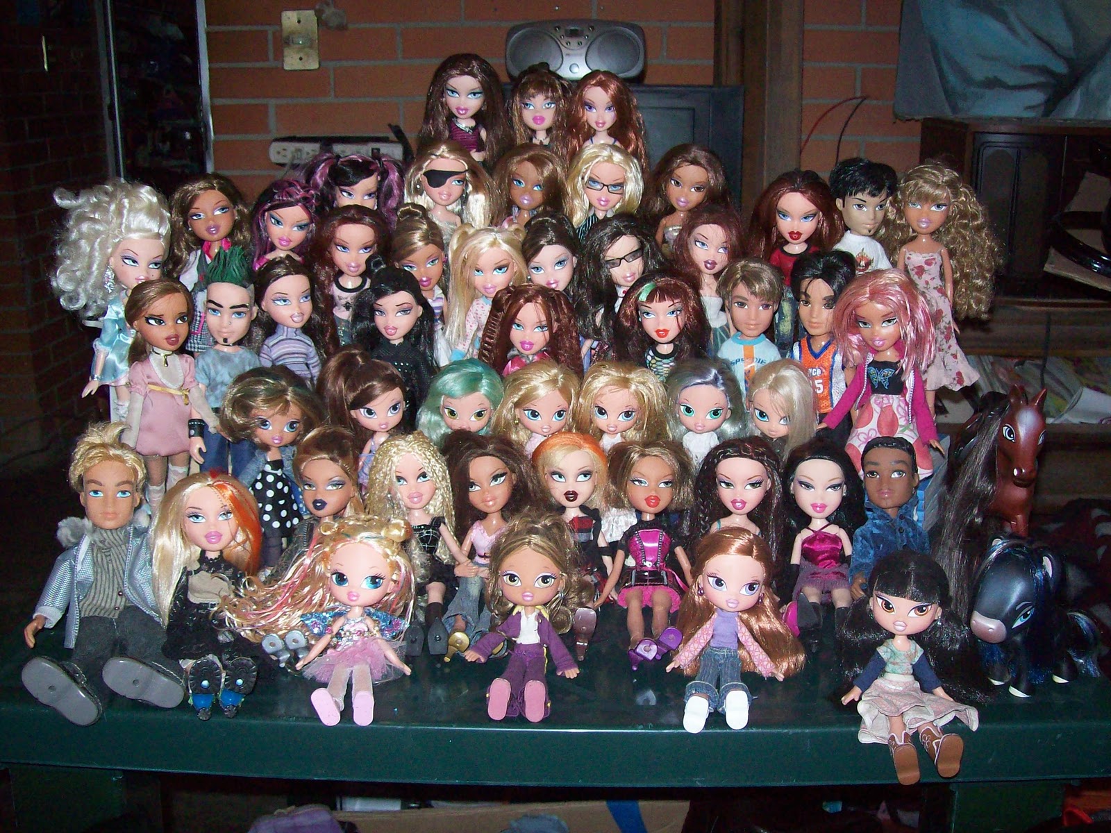 la nostalgia de LaKat: Todas mis bratz