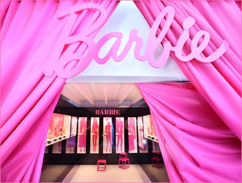 Yarah Designs: Barbie Themed Party