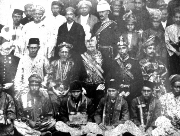 AZAM DAN SEMANGAT MENJADI KENANGAN - MENYUSURI KEMBALI PENJUANGAN SILAM