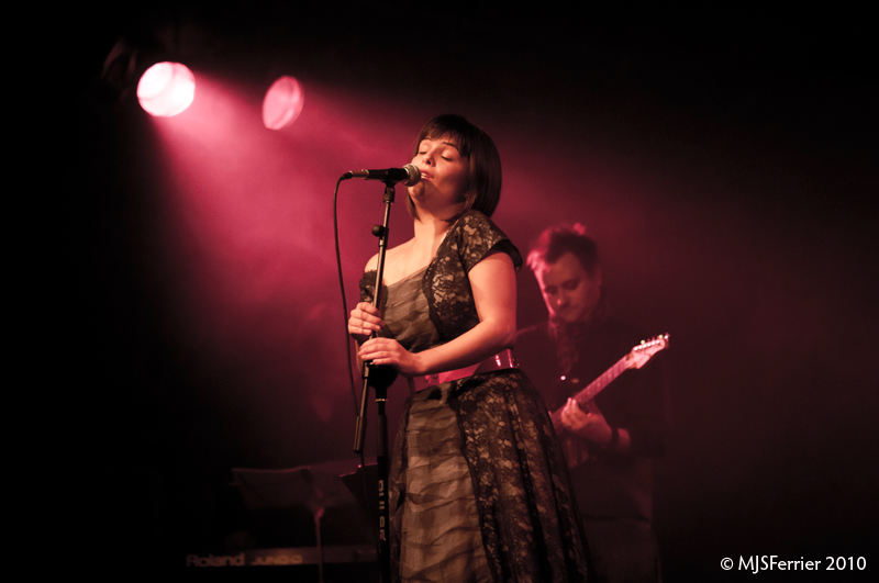 MJSFerrier Photography: Live Music - Frances Thorburn - The Arches ...