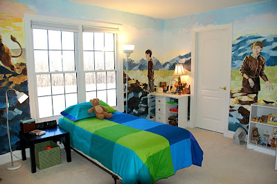 RH Art: Narnia Mural