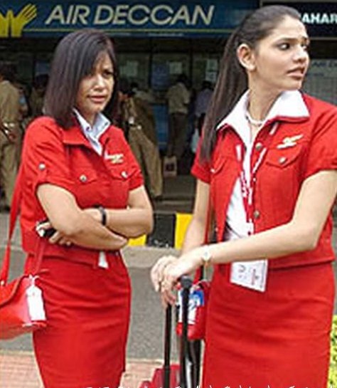 STYLE BLOGGER: Hot Air Hostesses in King Fisher and Deccan Airlines